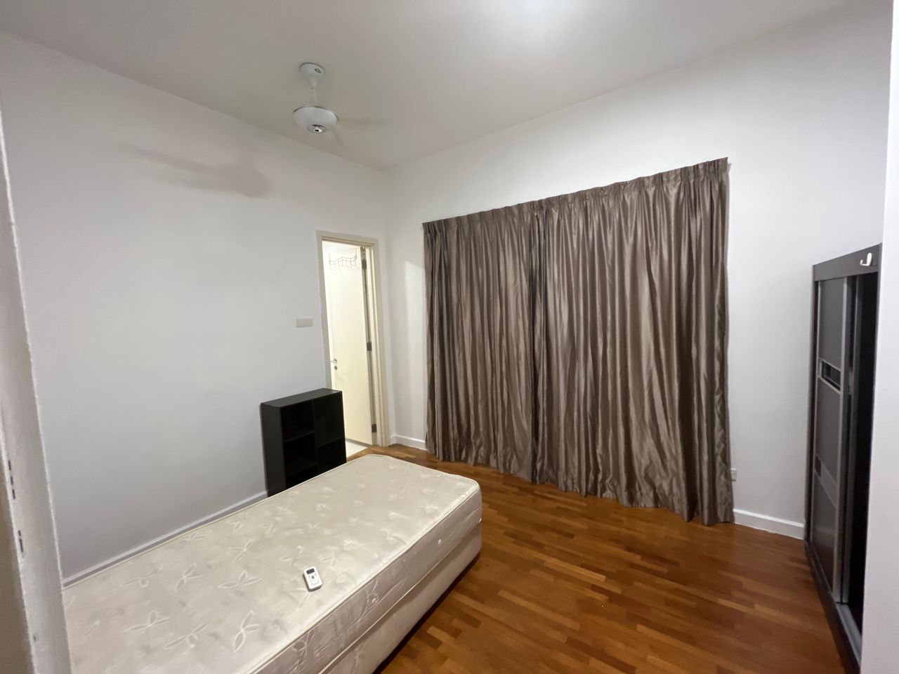 Rent Idaman Residence, KLCC with Zero Deposit - Room for rent in Kuala ...