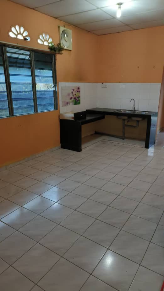 Rent Single Story House with Zero Deposit - 3 room Landed for rent in ...