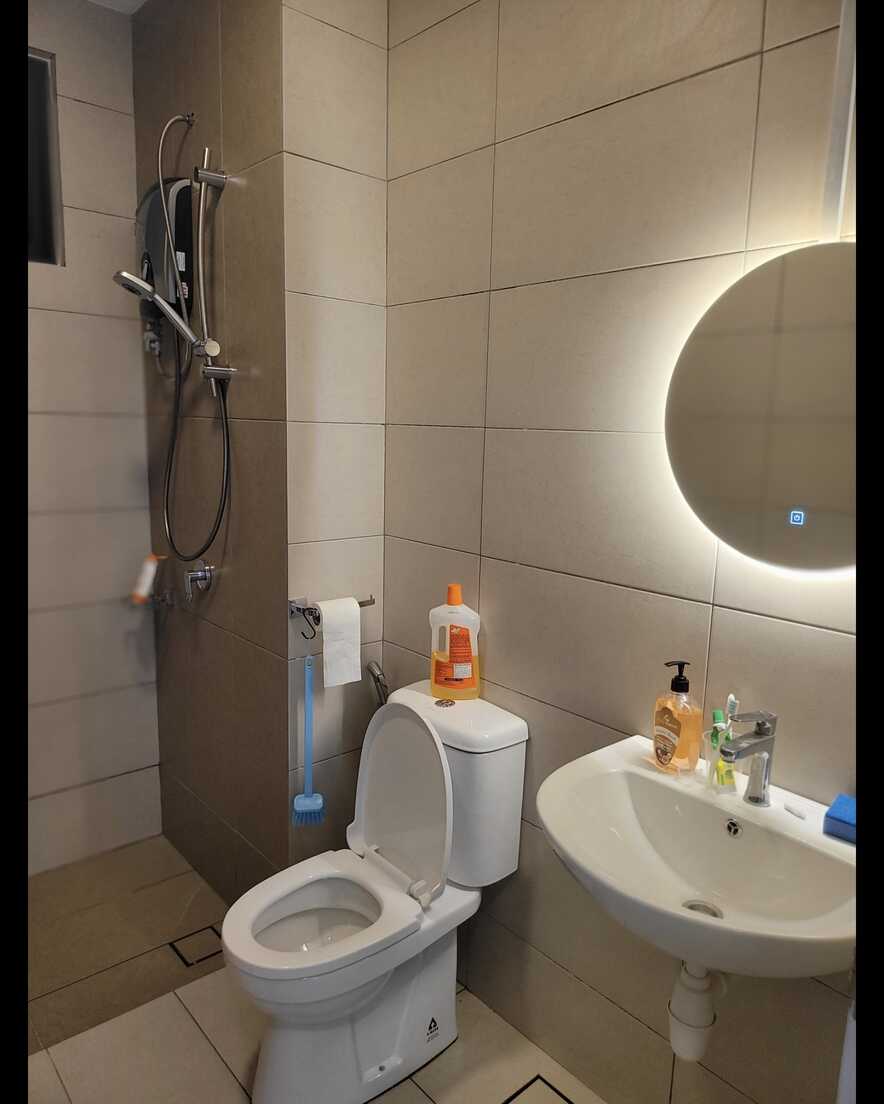 Rent Rumbia Residence Ari Permaisuri, Cheras with Zero Deposit - Room ...