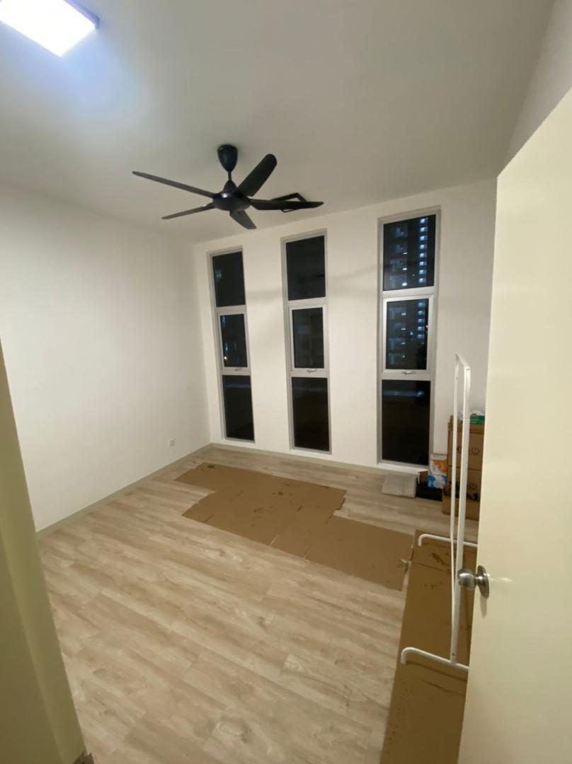 Rent Lakefront Homes, Cyberjaya with Zero Deposit - 3 room Highrise for ...
