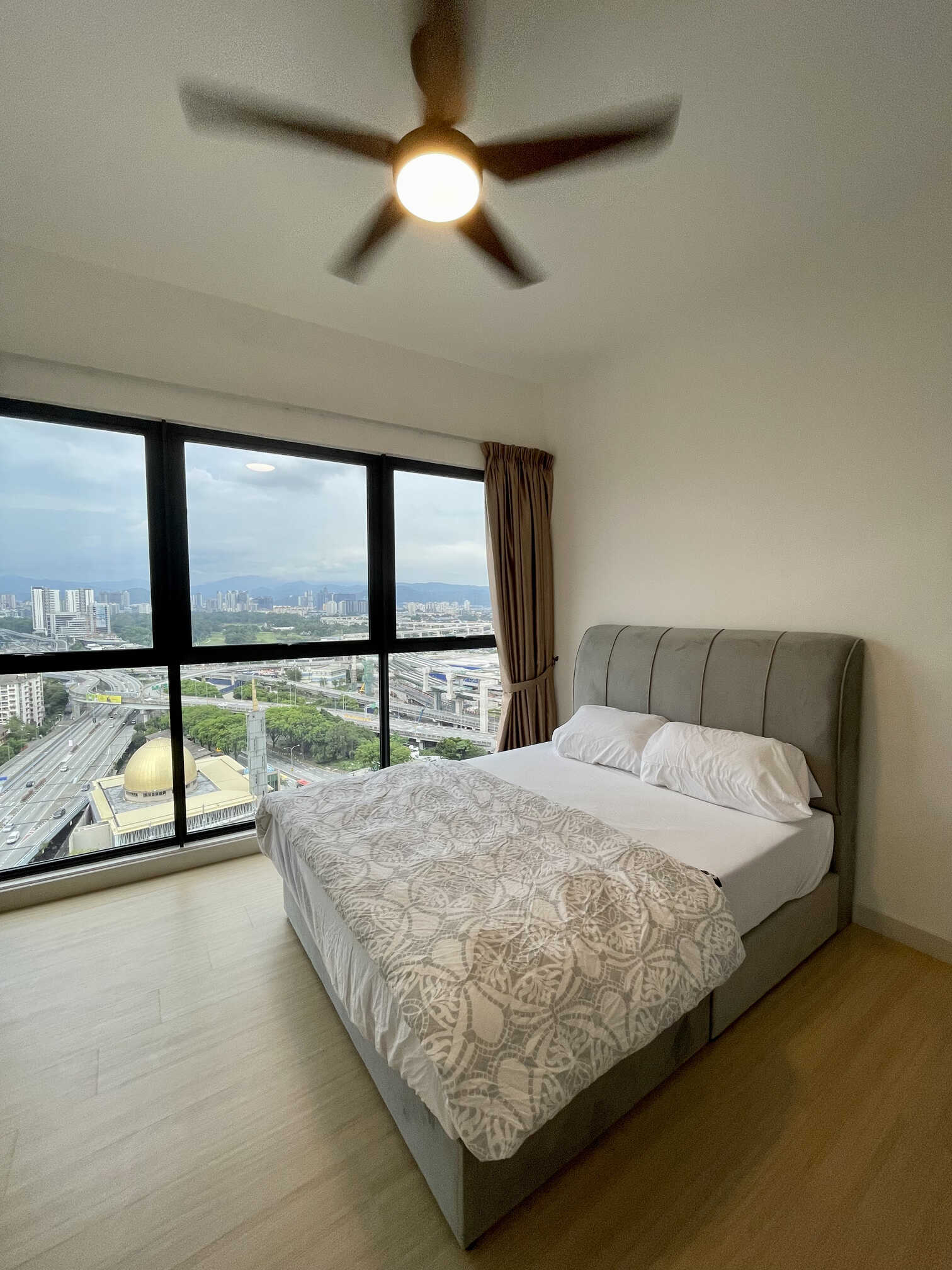Rent Continew Residensi with Zero Deposit - 2 room Highrise for rent in ...