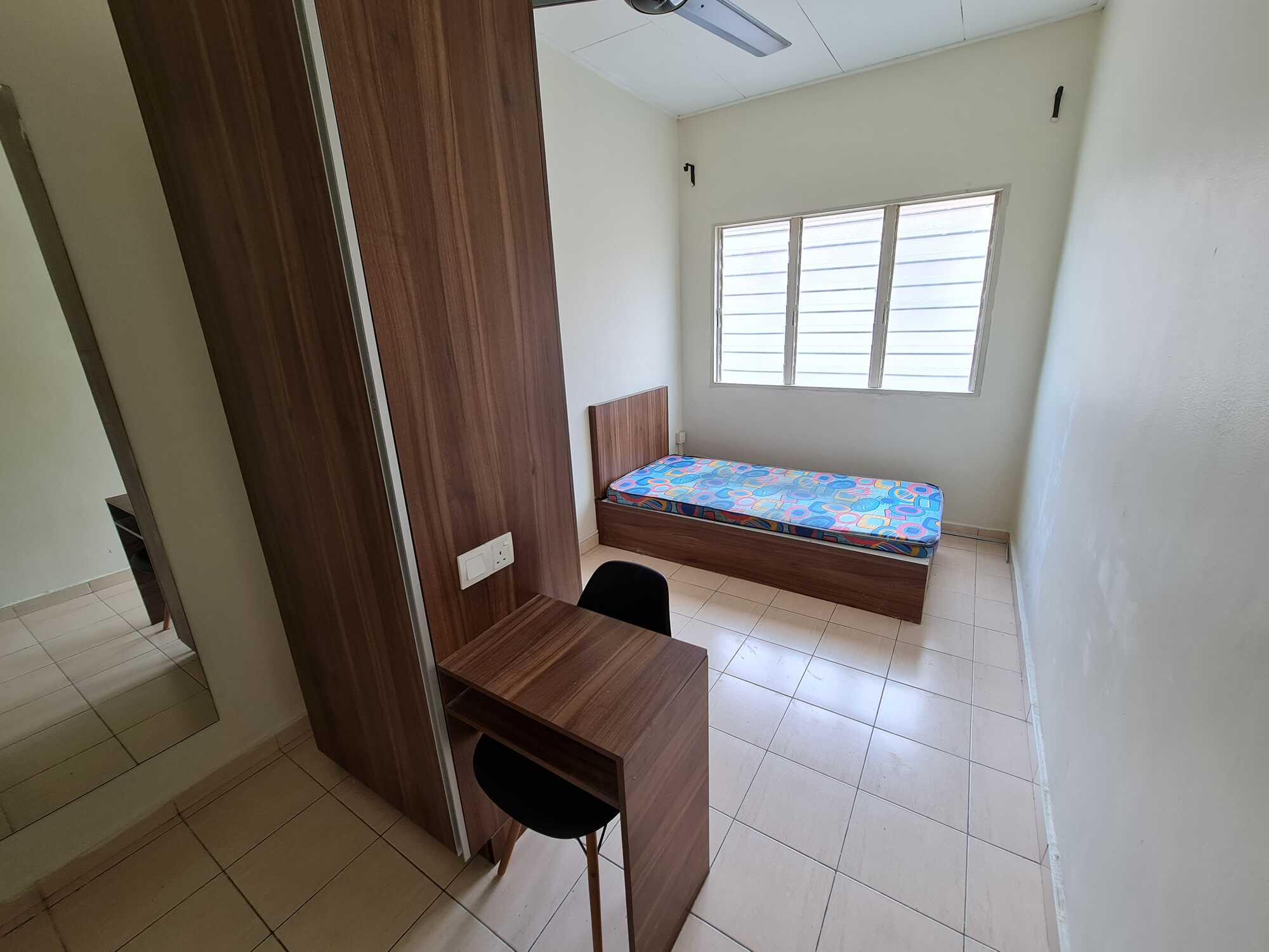 Rent Taman Klang Utama, Klang with Zero Deposit - Room for rent in ...