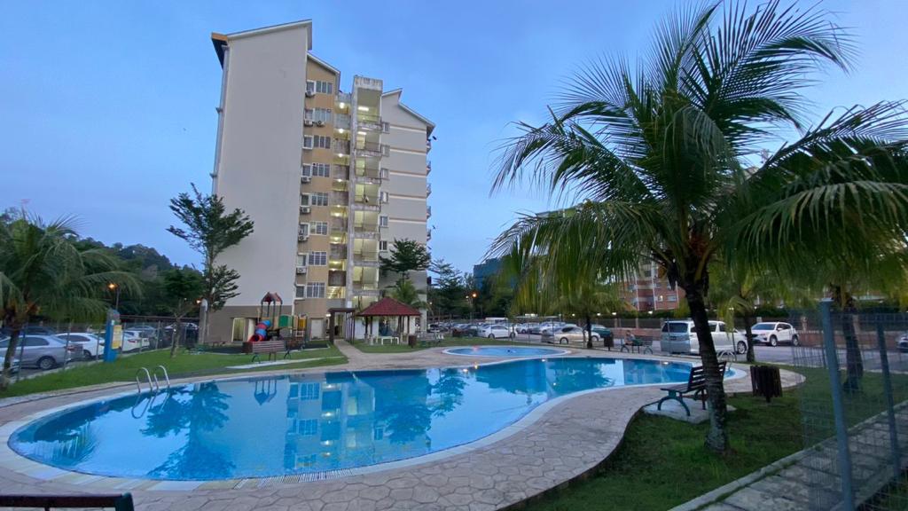 Rent Tiara Hatamas with Zero Deposit - 3 room Highrise for rent in ...