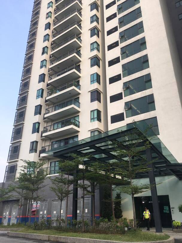 Rent Zefer Hill Residence, Bandar Puchong Jaya with Zero Deposit - Room ...