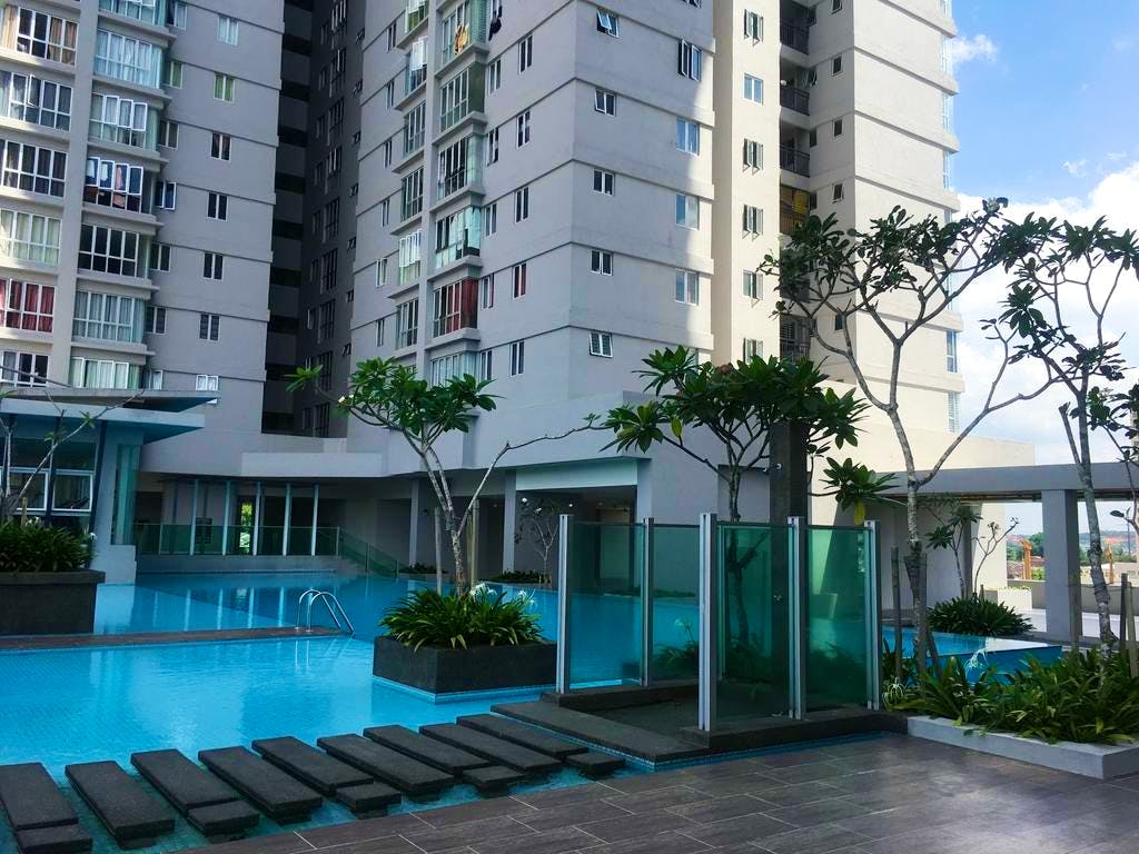 Rent Maxim Residences, Cheras with Zero Deposit - 2 room Highrise for ...