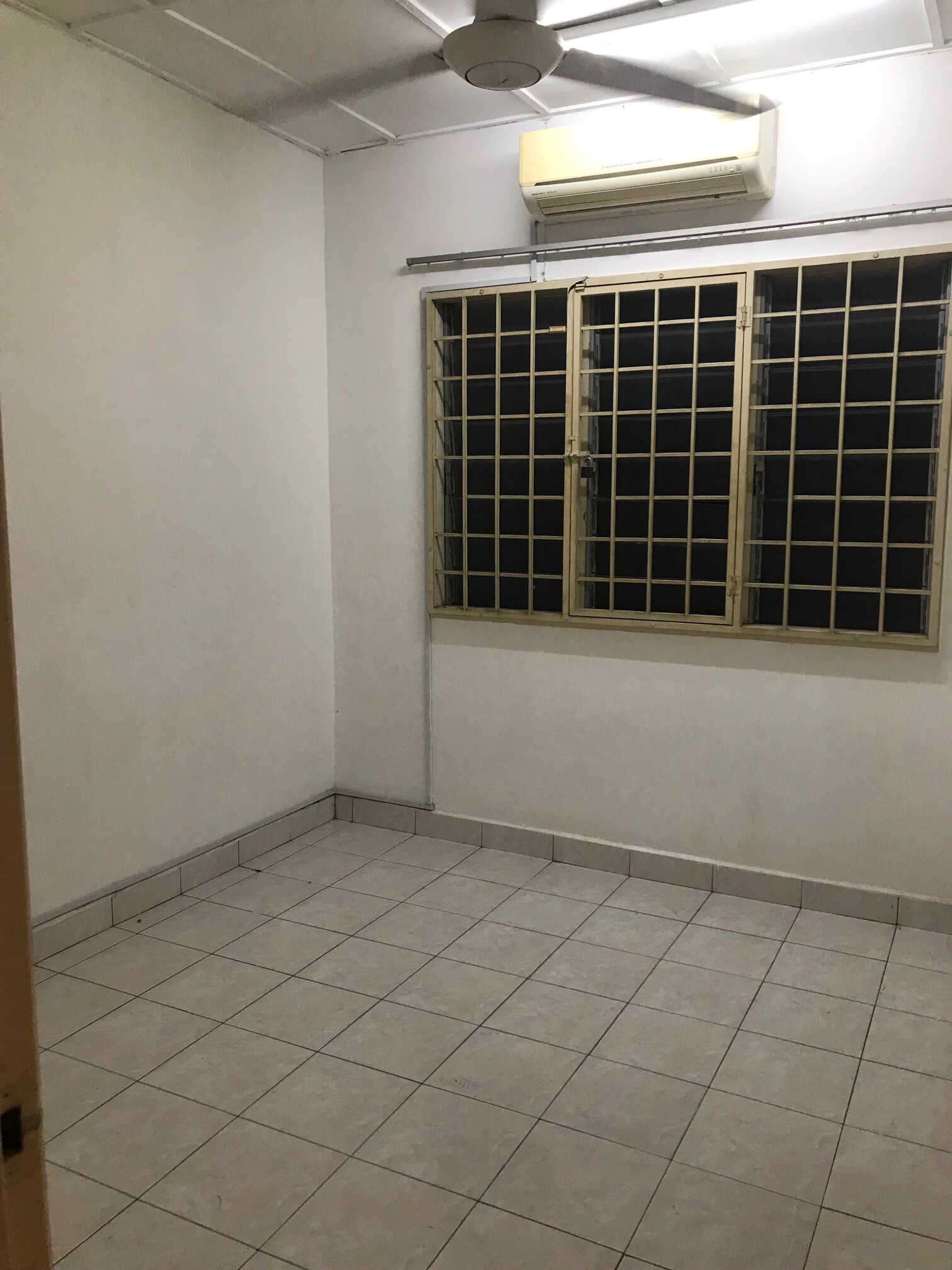 Rent Taman Puchong Utama, Puchong with Zero Deposit - 4 room Landed for ...