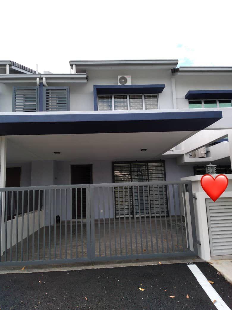 Rent Laman anggerik, Nilai impian with Zero Deposit - 4 room Landed for ...