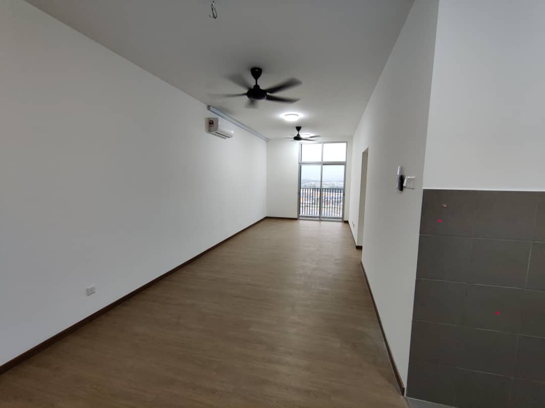 Rent LAKEFRONT HOMES CYBERJAYA with Zero Deposit - 3 room Highrise for ...