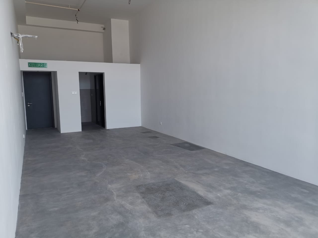 Rent Mutiara Sentral with Zero Deposit - 1 room Highrise for rent in ...