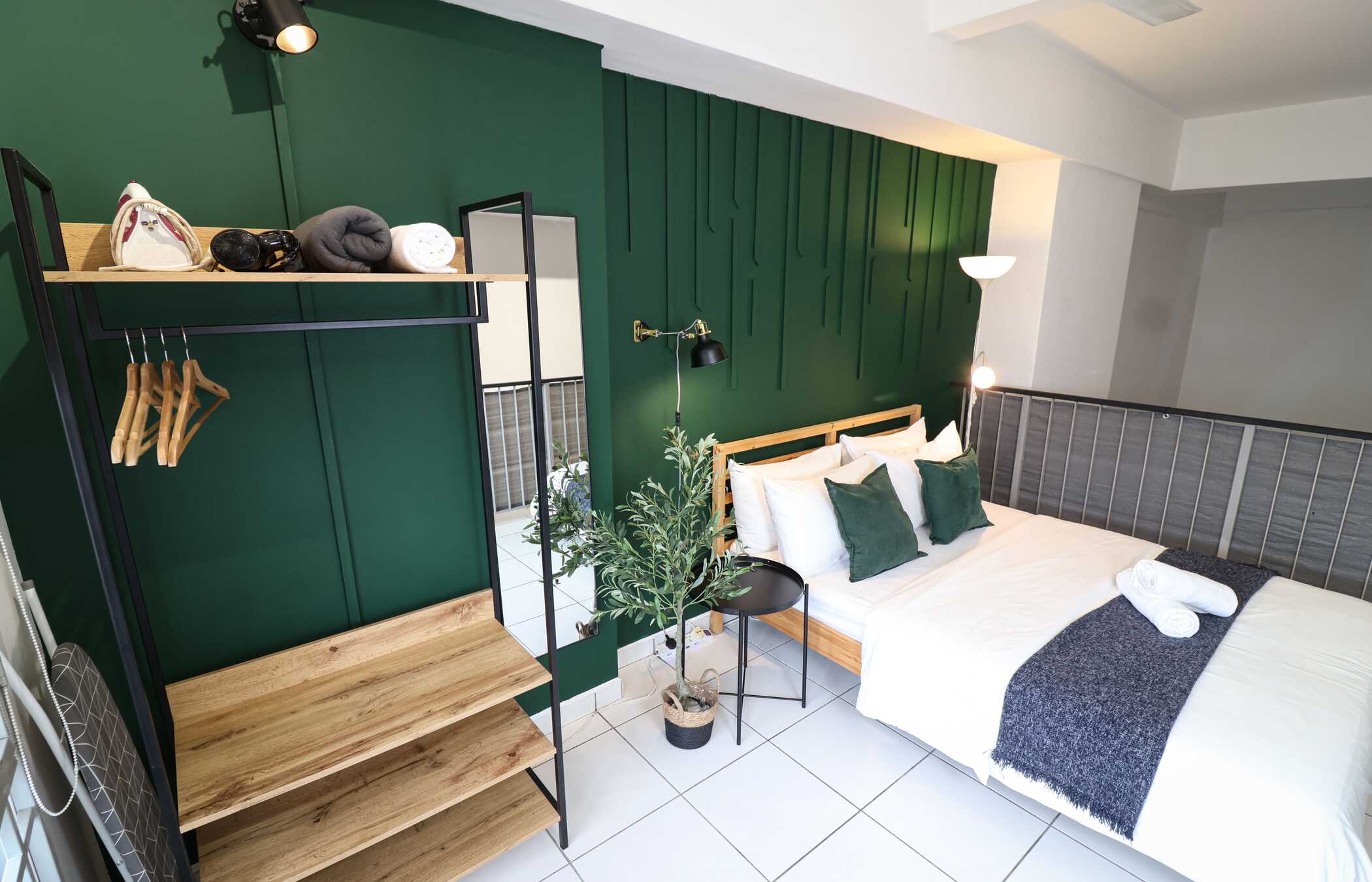 Rent Axis SoHu, Ampang with Zero Deposit - 1 room Highrise for rent in ...