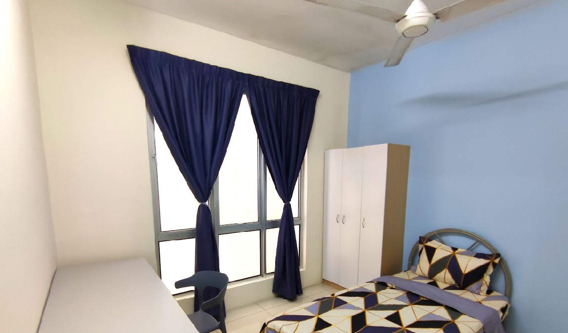 Rent PV20 Platinum Lake Condominium with Zero Deposit - Room for rent ...