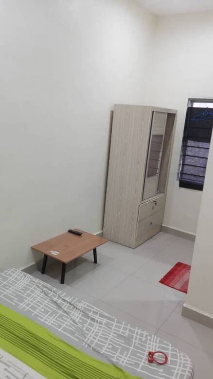 Rent Double storey landed house with Zero Deposit - Room for rent in ...